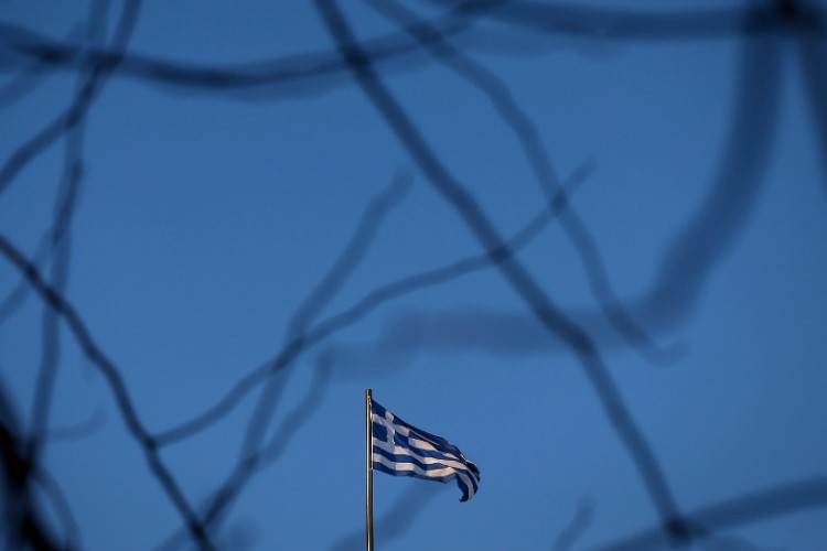 Greek Bonds Snapping at Heels of Southern Europe's Best in Class - FastBull