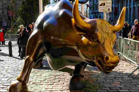Dow Reaches 38,000 Milestone for the First Time - FastBull
