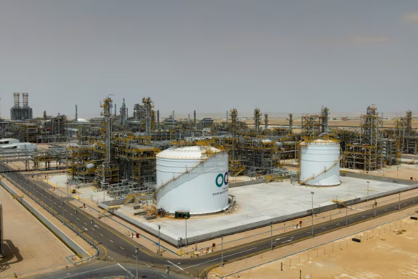 Oman’s $9bn Refinery Could Benefit as Red Sea Disruption Affects Global ...