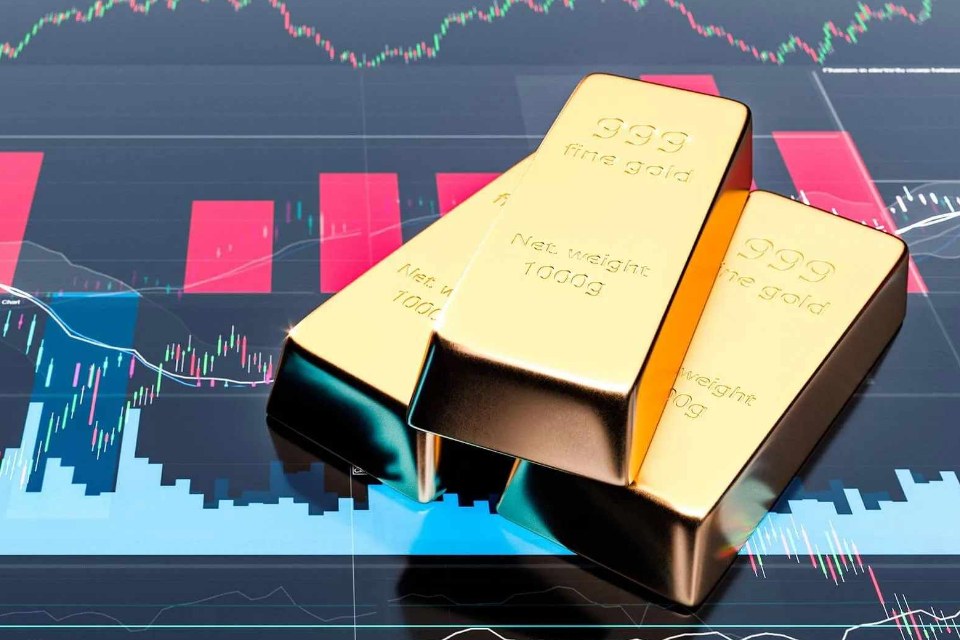 What Lies Ahead In Gold as Prices Surge, Entering Uncharted Territory ...