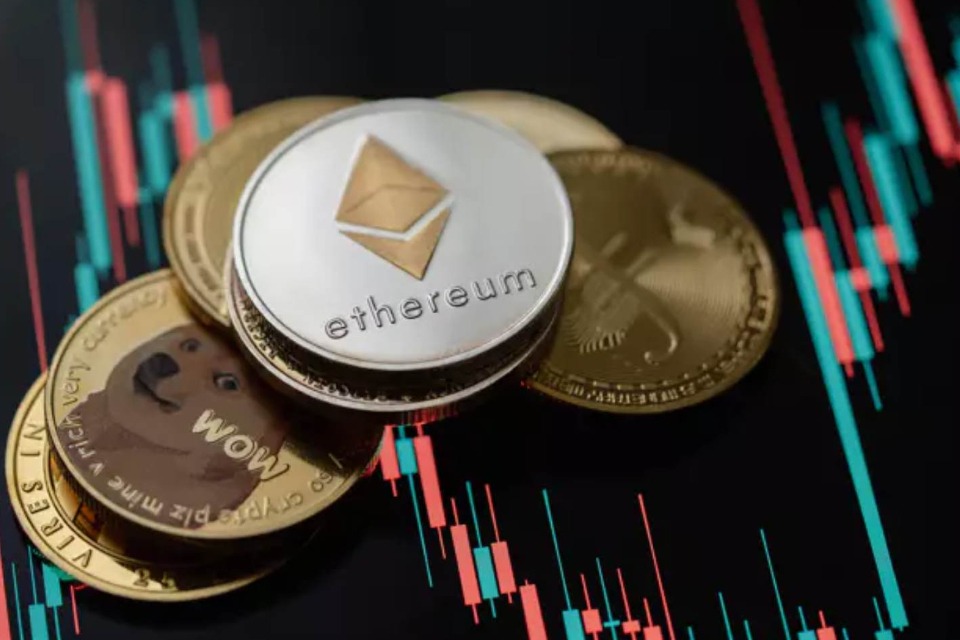 Ethereum Dominates NFT Market with Slight Increase in Sales - FastBull