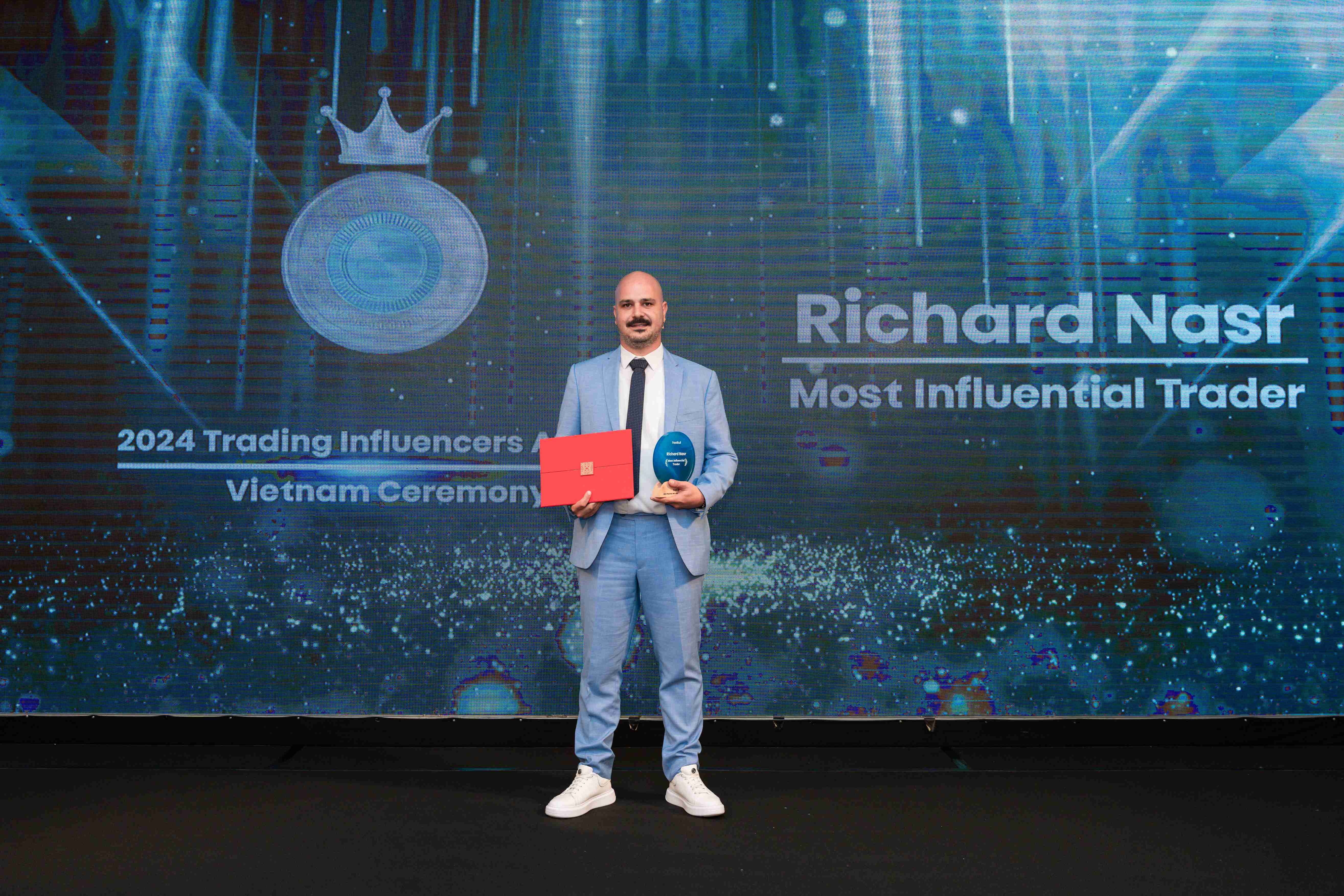 FastBull 2024 Trading Influencers Awards Vietnam - Awards Ceremony