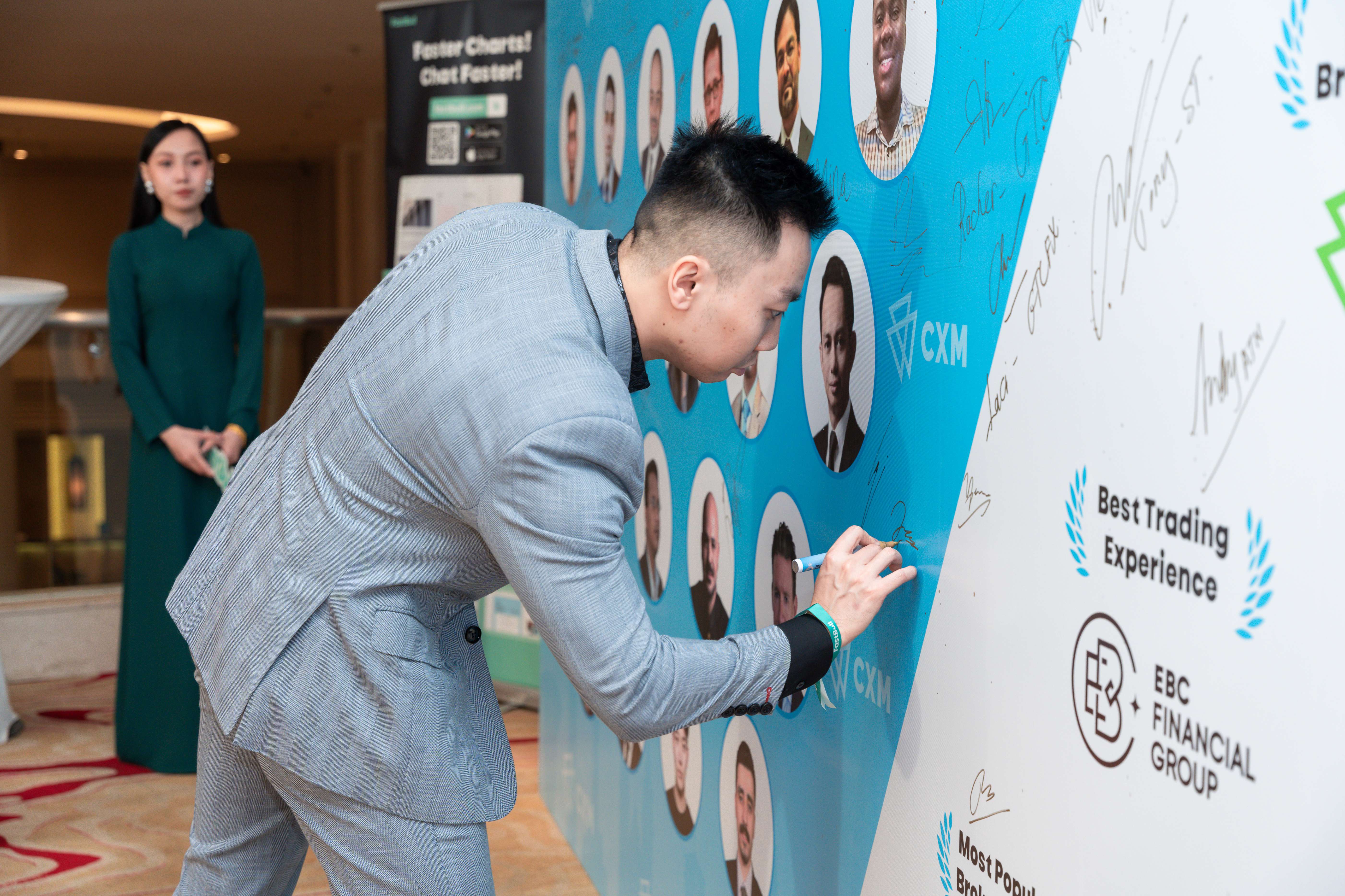 FastBull 2024 Trading Influencers Awards Vietnam - Awards Ceremony