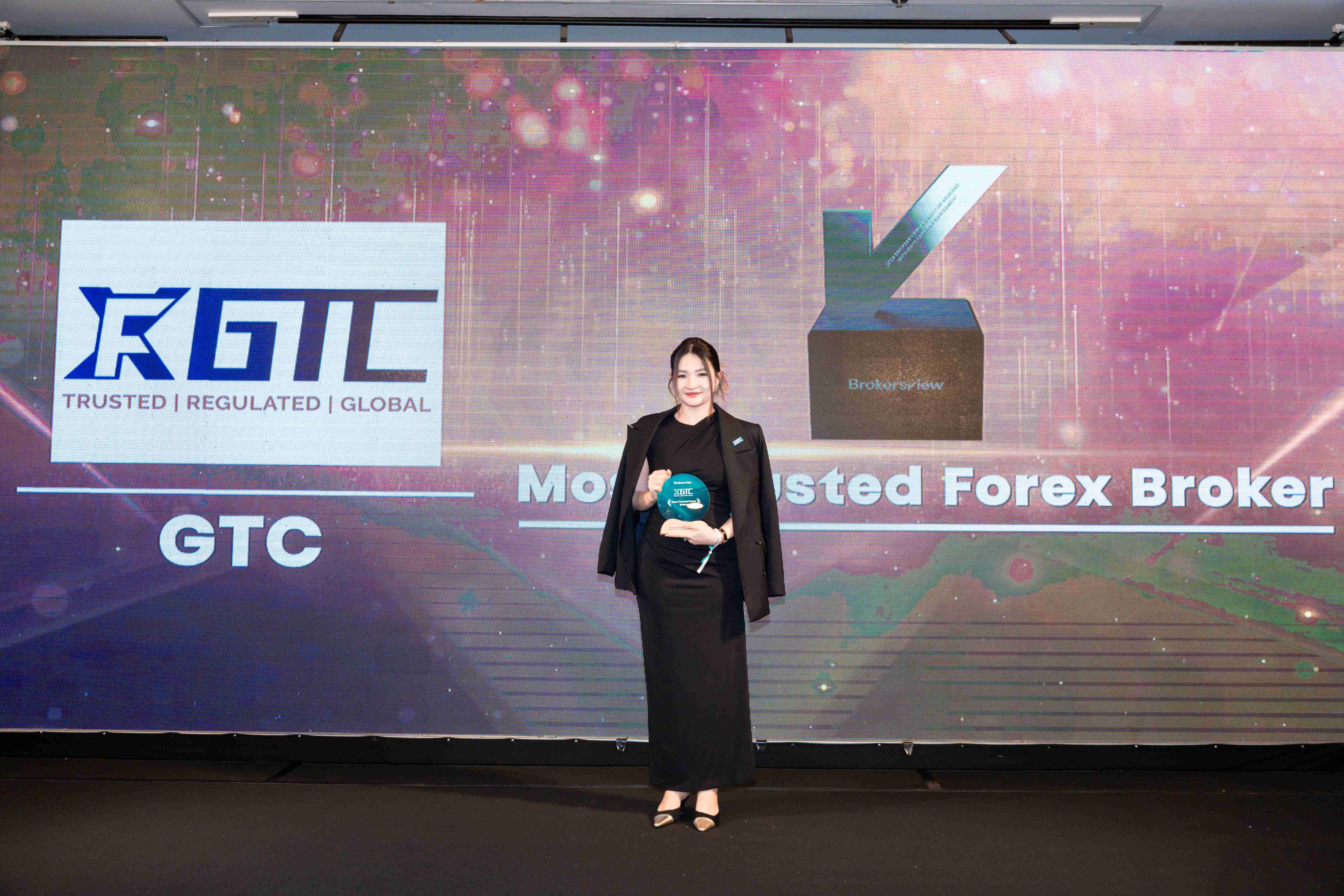 FastBull 2024 Trading Influencers Awards Vietnam - Awards Ceremony