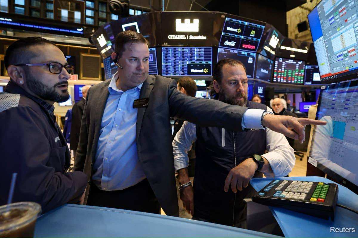Dow, S&P 500, Nasdaq Slide After Powell Flags Fed's Challenge, 'Highly ...